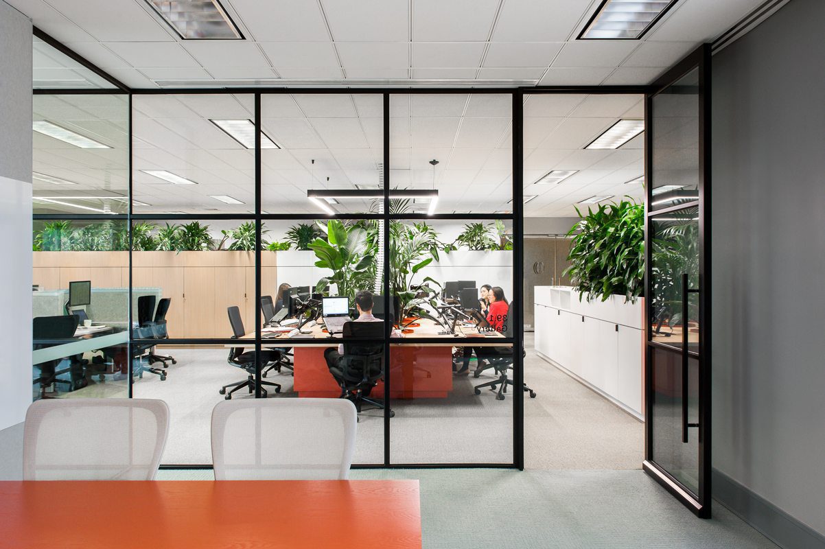 Jones Lang LaSalle - UCI